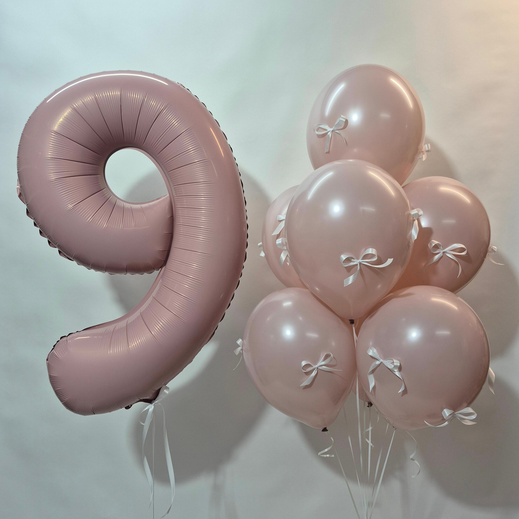Набор шаров с цифрой, шары с гелием и бантиками, шары на день рождение