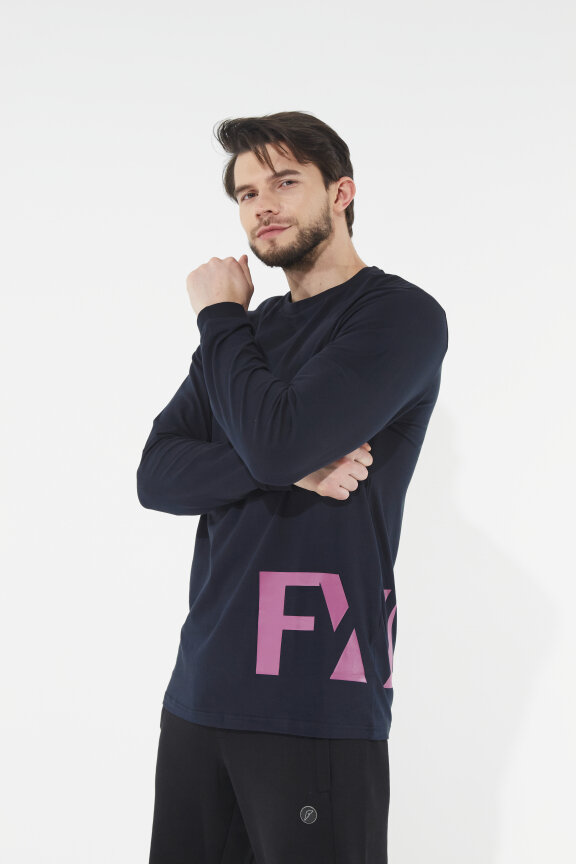 Футболка спортивная