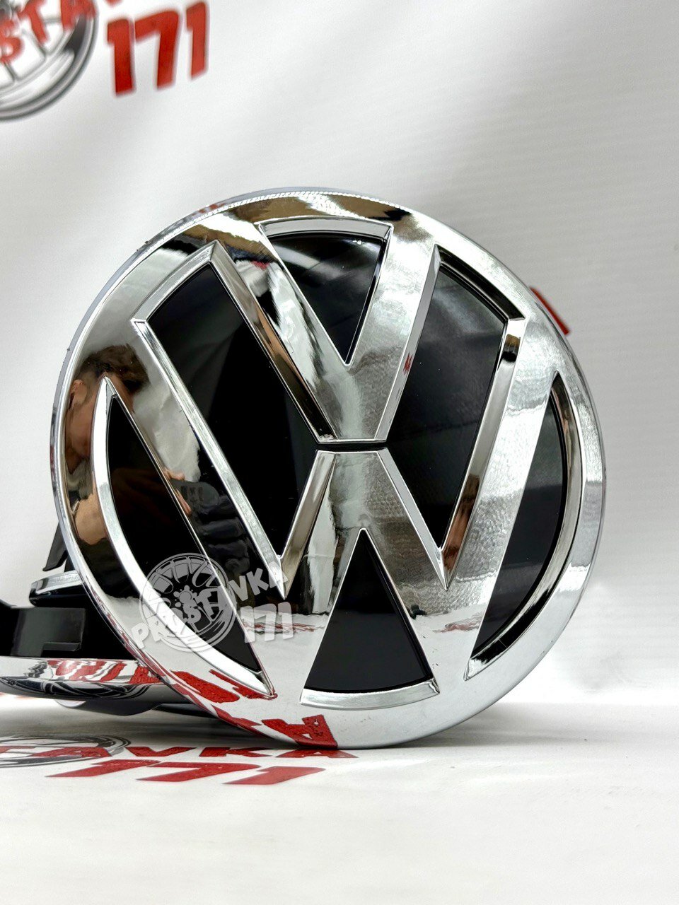 Volkswagen Passat B8 137мм (CHR) 3G08536013