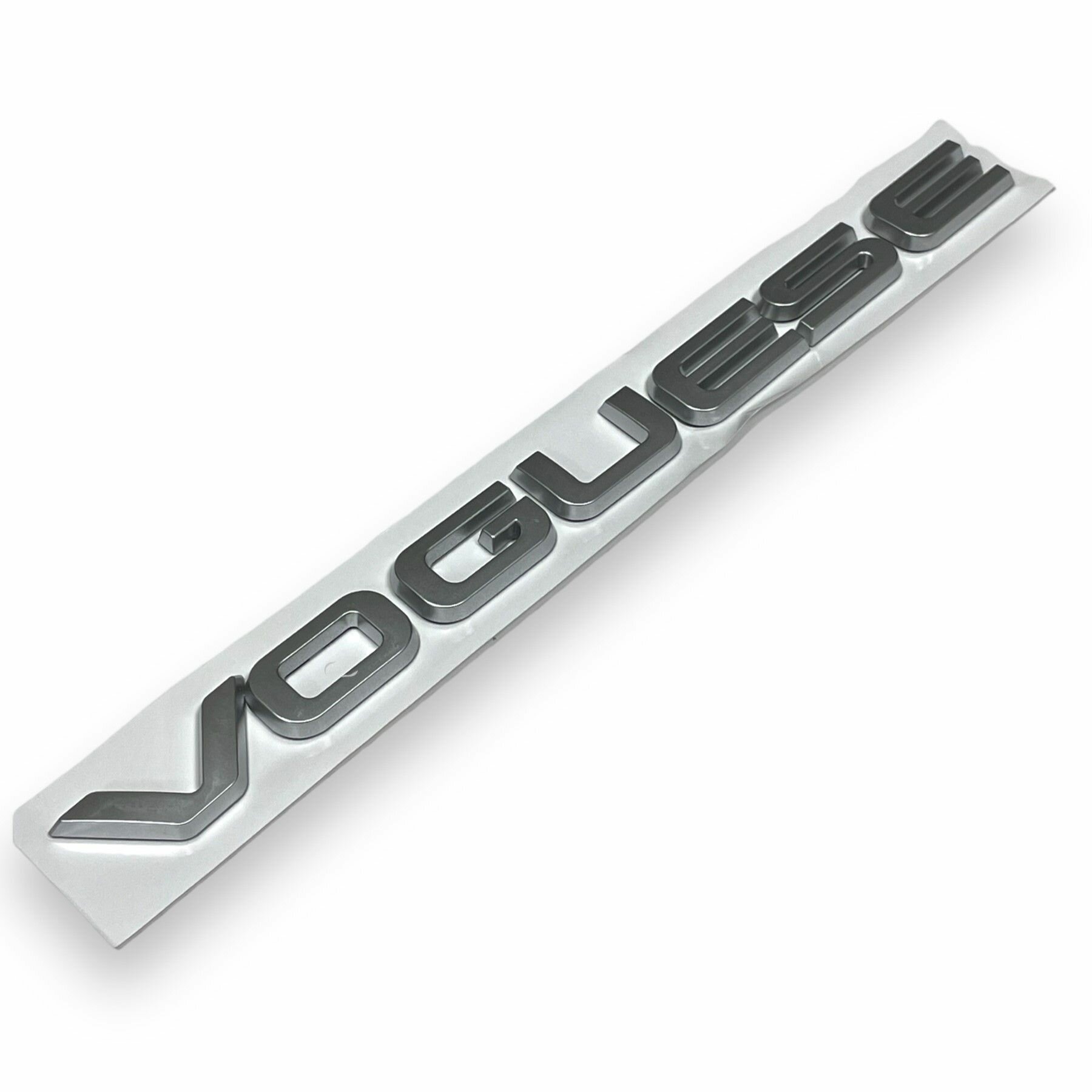 Шильдик на багажник для Land Rover Range Rover "VOGUE SE" хром (длина 26см)
