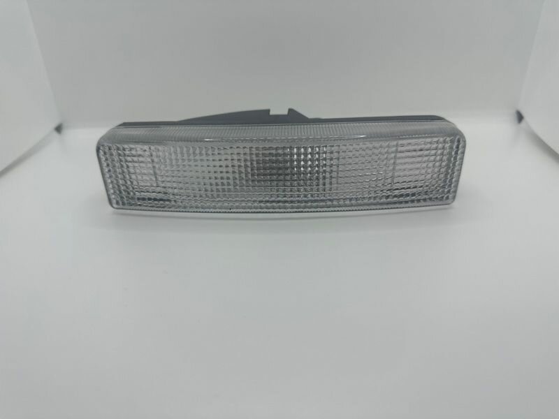 Фонарь габаритный в солнцезащитный козырек скания P R G-series (SCANIA)