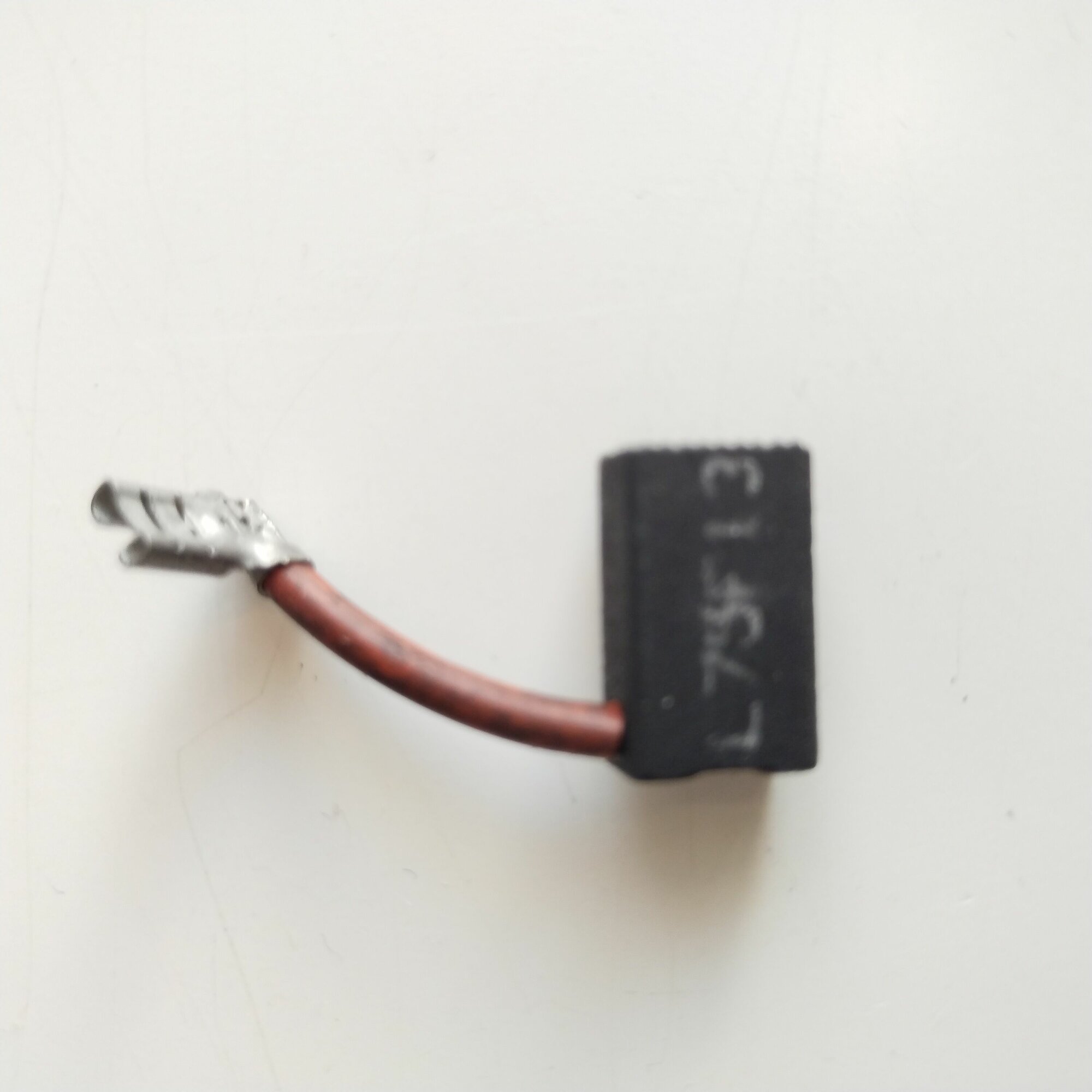 Щетка DeWalt 617848-03, угольная, для дрели, гайковерта, строительного миксера, 230V