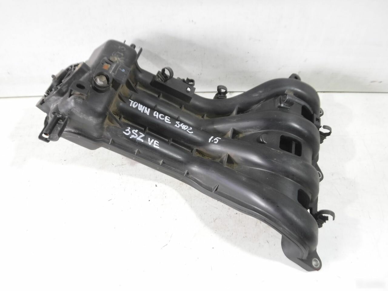 Коллектор впускной Toyota Town Ace V (2008—2025) 17120BZ060