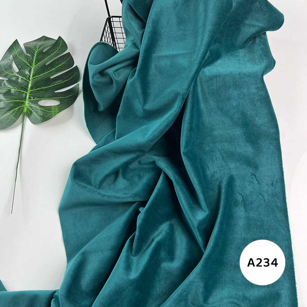 SEWBATO Мягкая плюшевая ткань 1 мм Темно-зеленый, A234