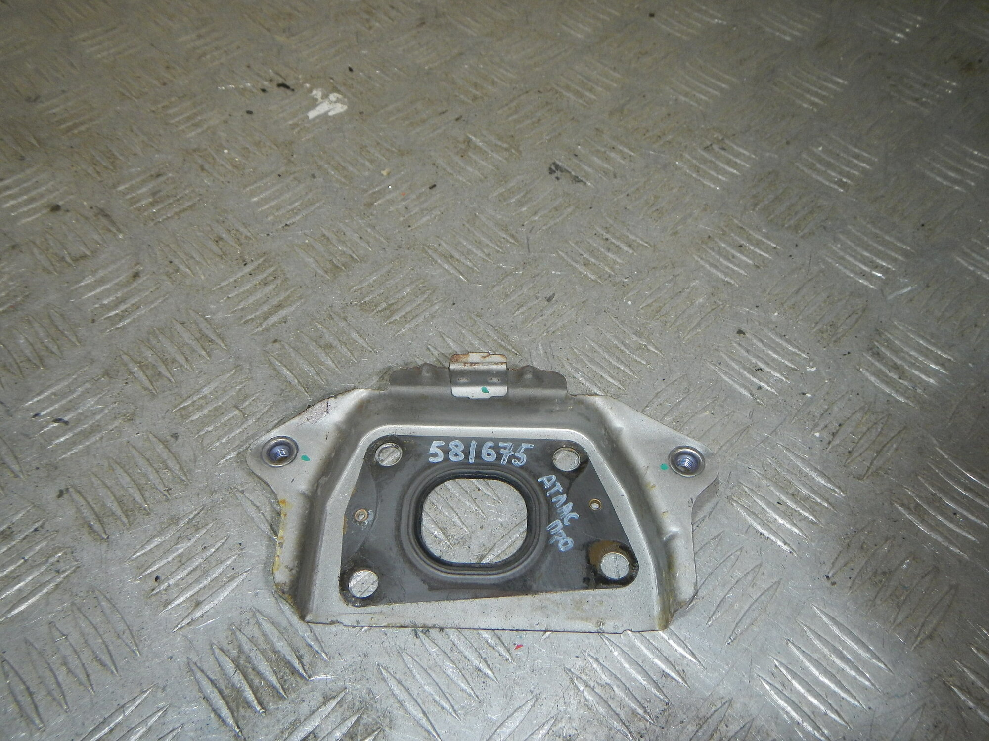 Б/У Прокладка (двигатель), Geely (Джили)-ATLAS PRO (21-) GEELY ATLAS PRO (21-) Турбины. Без повреждений. 581675 GEELY арт...