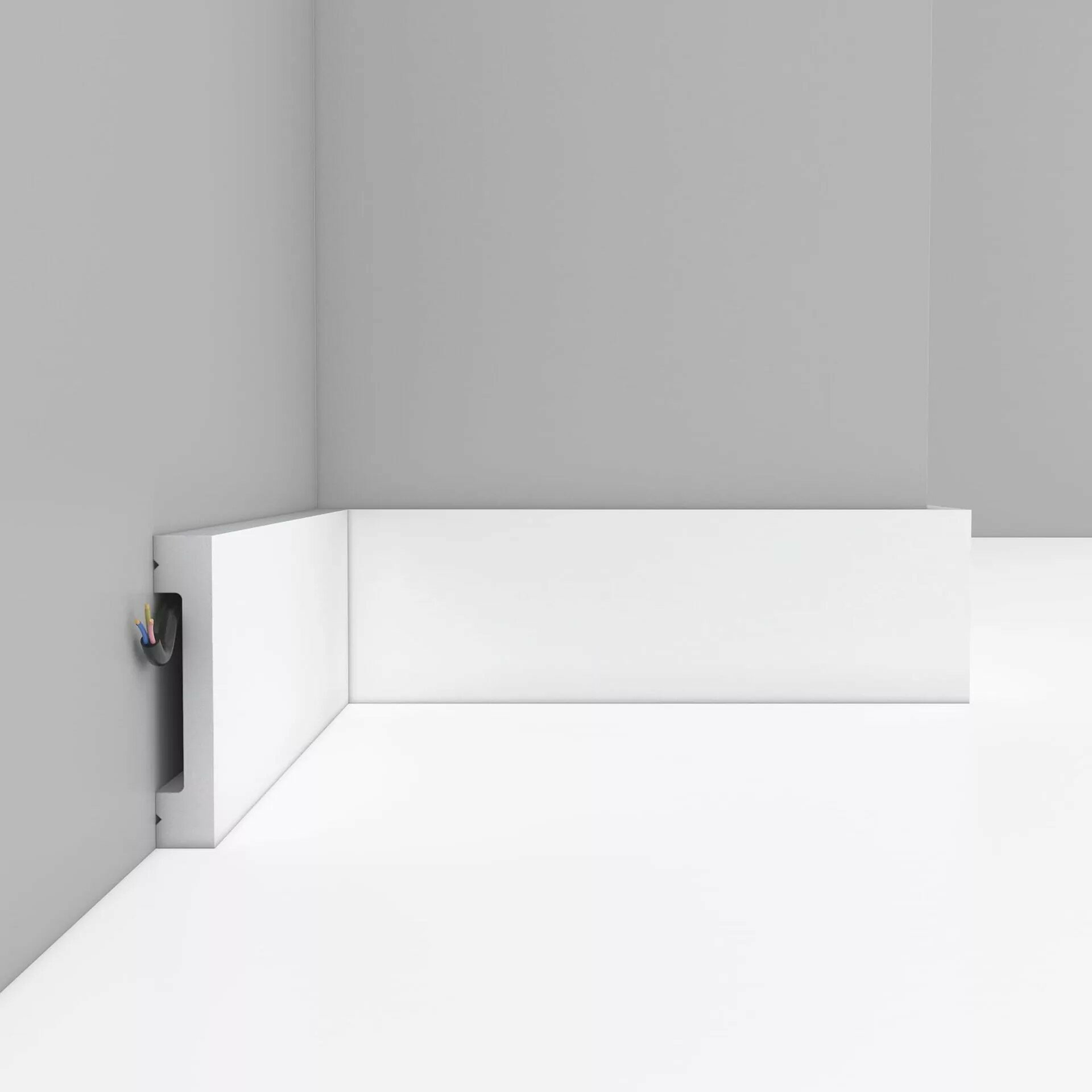 Плинтус дюрополимер напольный DECOMASTER (декомастер), 66х13х2000 мм, D157 ДМ белый