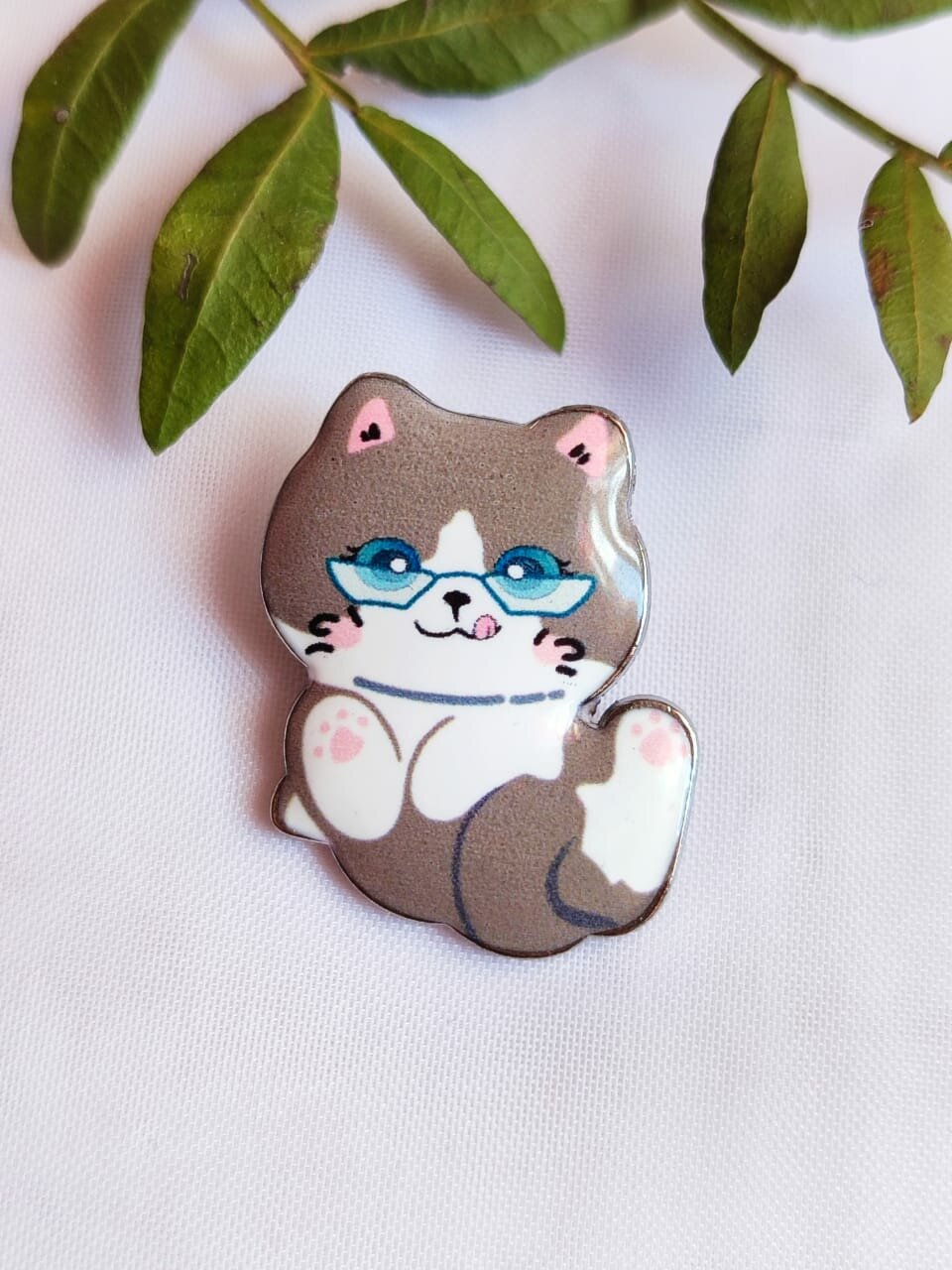 Брошь, эмаль