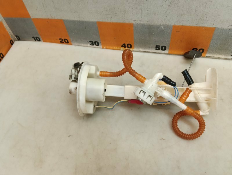 Б/У Датчик уровня топлива BMW X6M, X6 2018 F86 383800 BMW арт. 16117212587