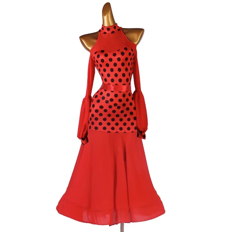 Костюм для танцев