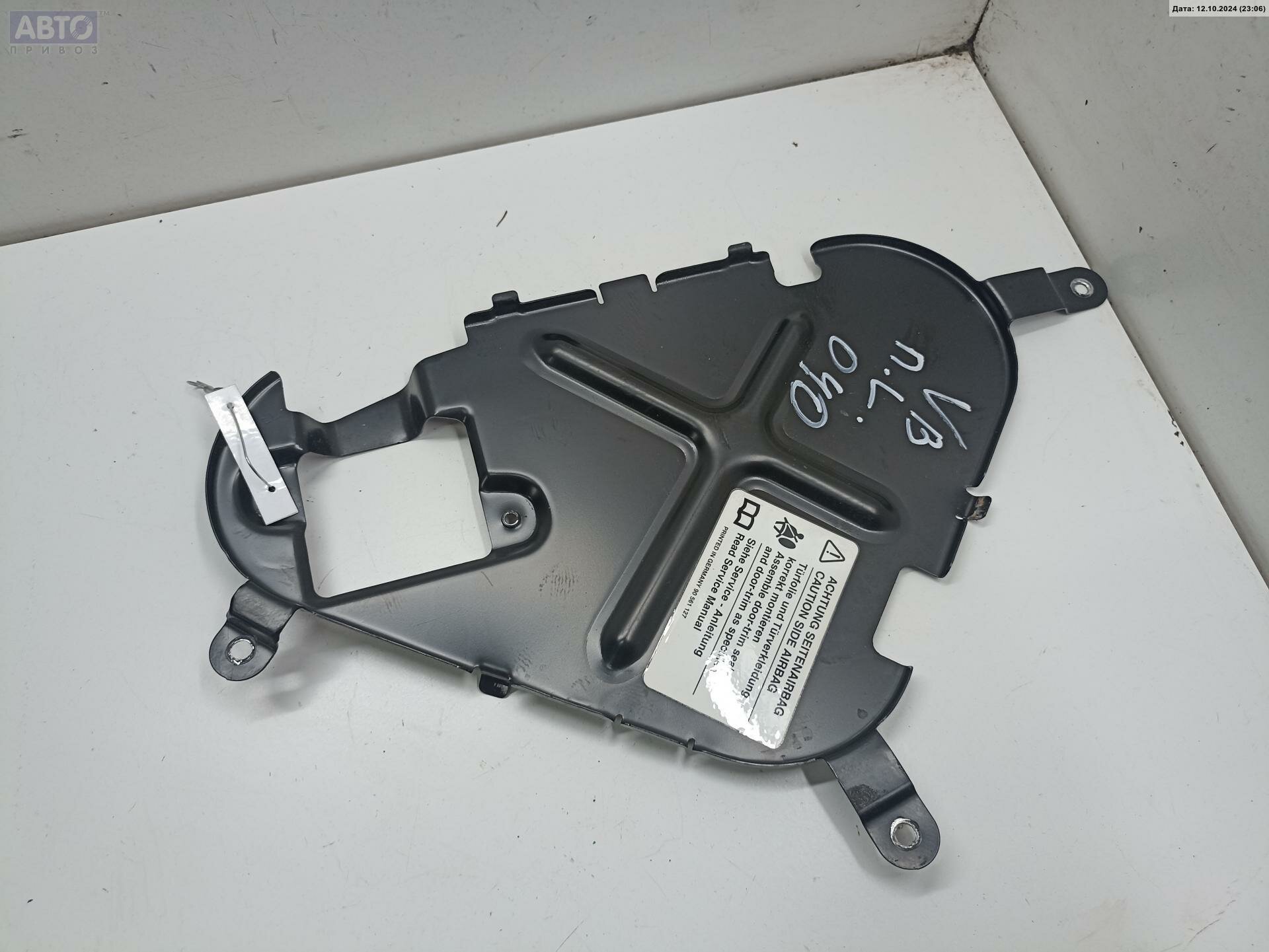 Кронштейн крепления Opel Vectra B (1995-2002)