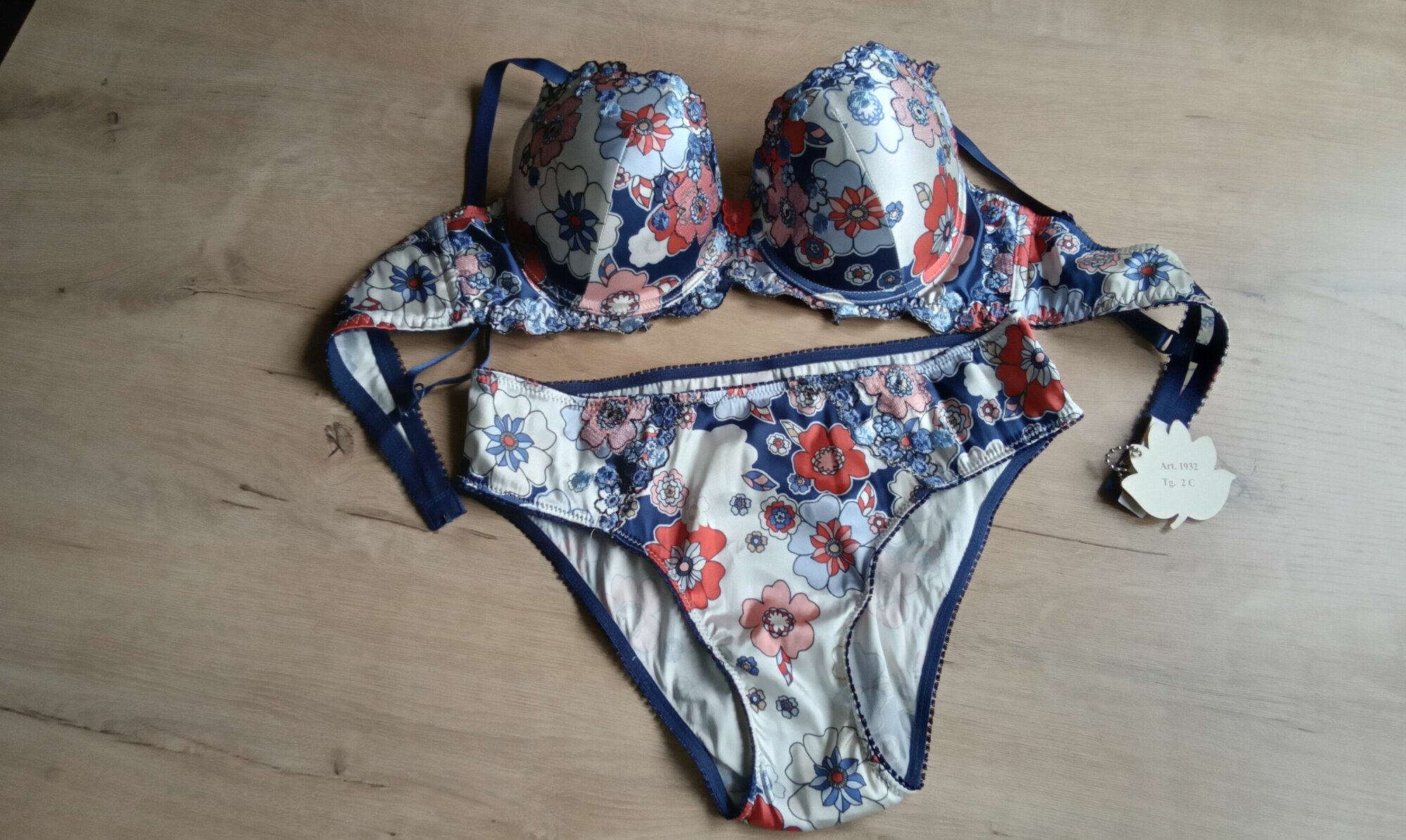 Комплект нижнего белья