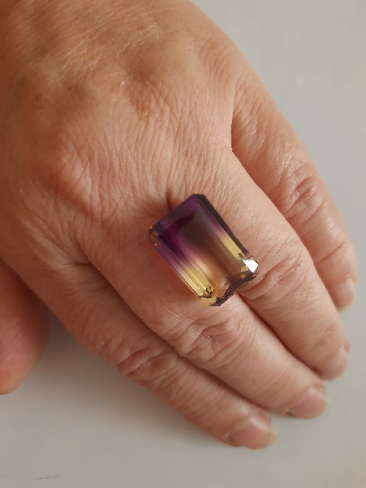 Аметрин, натуральный камень, 23ct, двухцветный, кварцевая группа, огранка изумруд, 28x13x9 мм