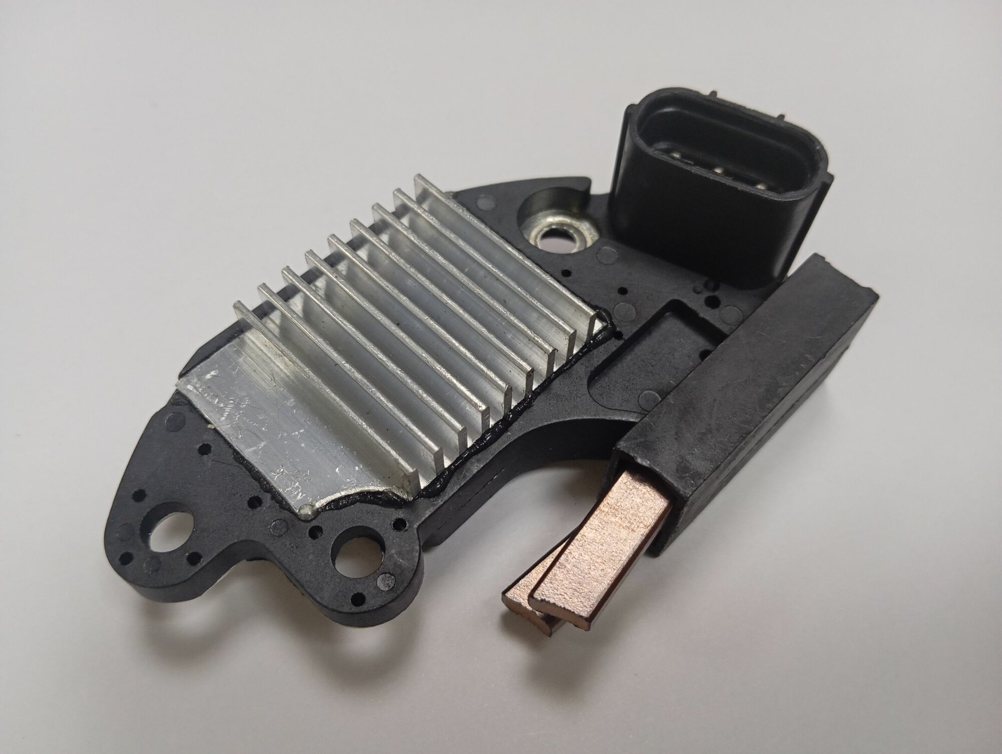 Реле генератора LIFAN Geely Emgrand EC7 [1.8 16V CVT седан]