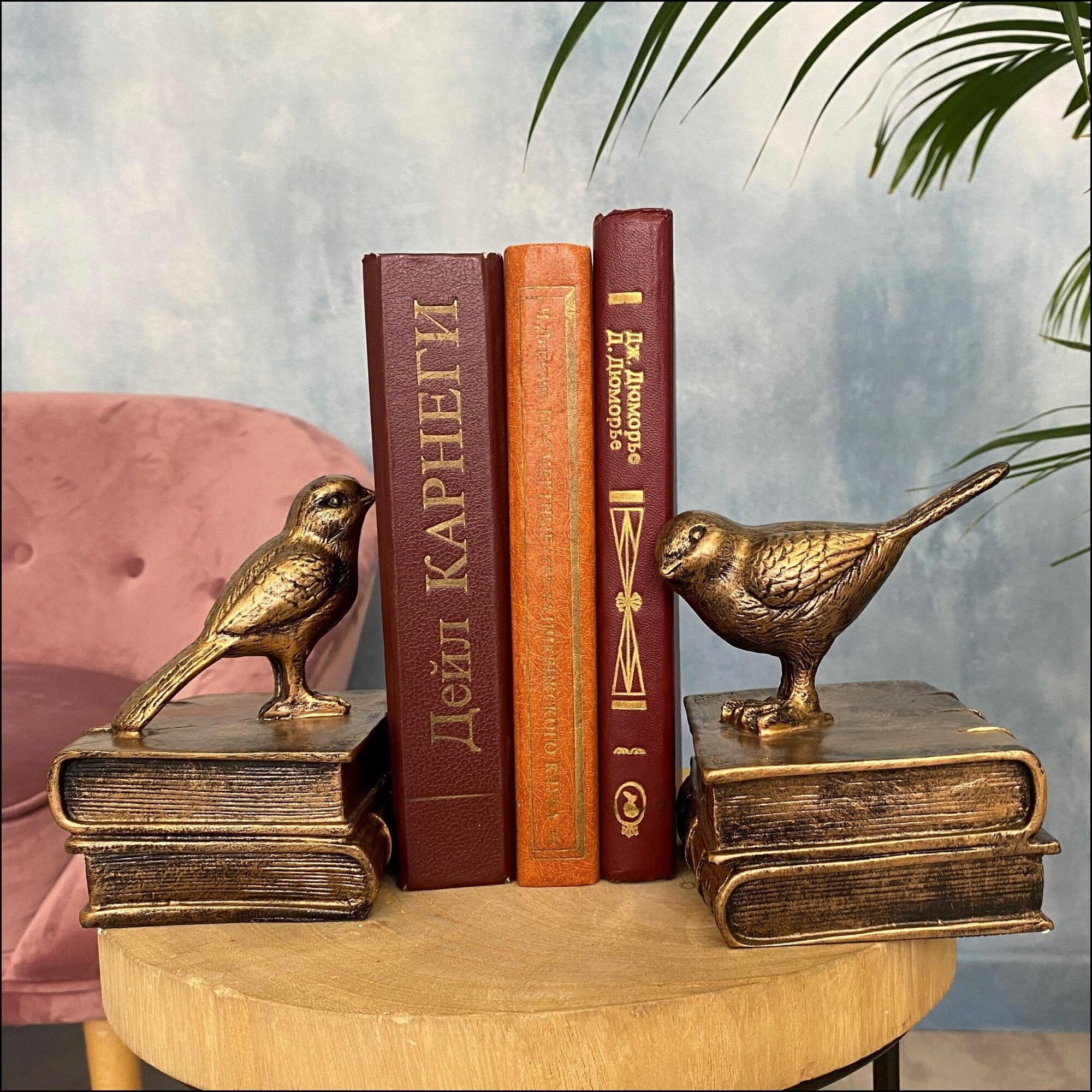 Эксклюзивные бронзовые держатели для книг в виде птиц Bird из искусственного камня для декора интерьера