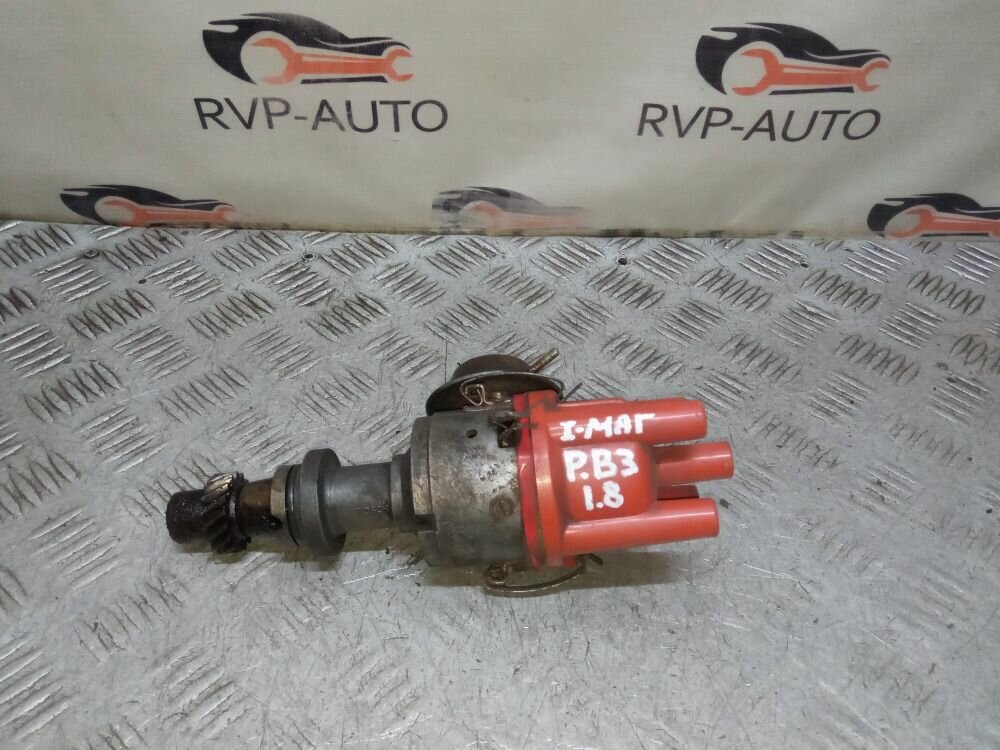 Распределитель зажигания VW Passat B3 1.8 (Пассат) Volkswagen