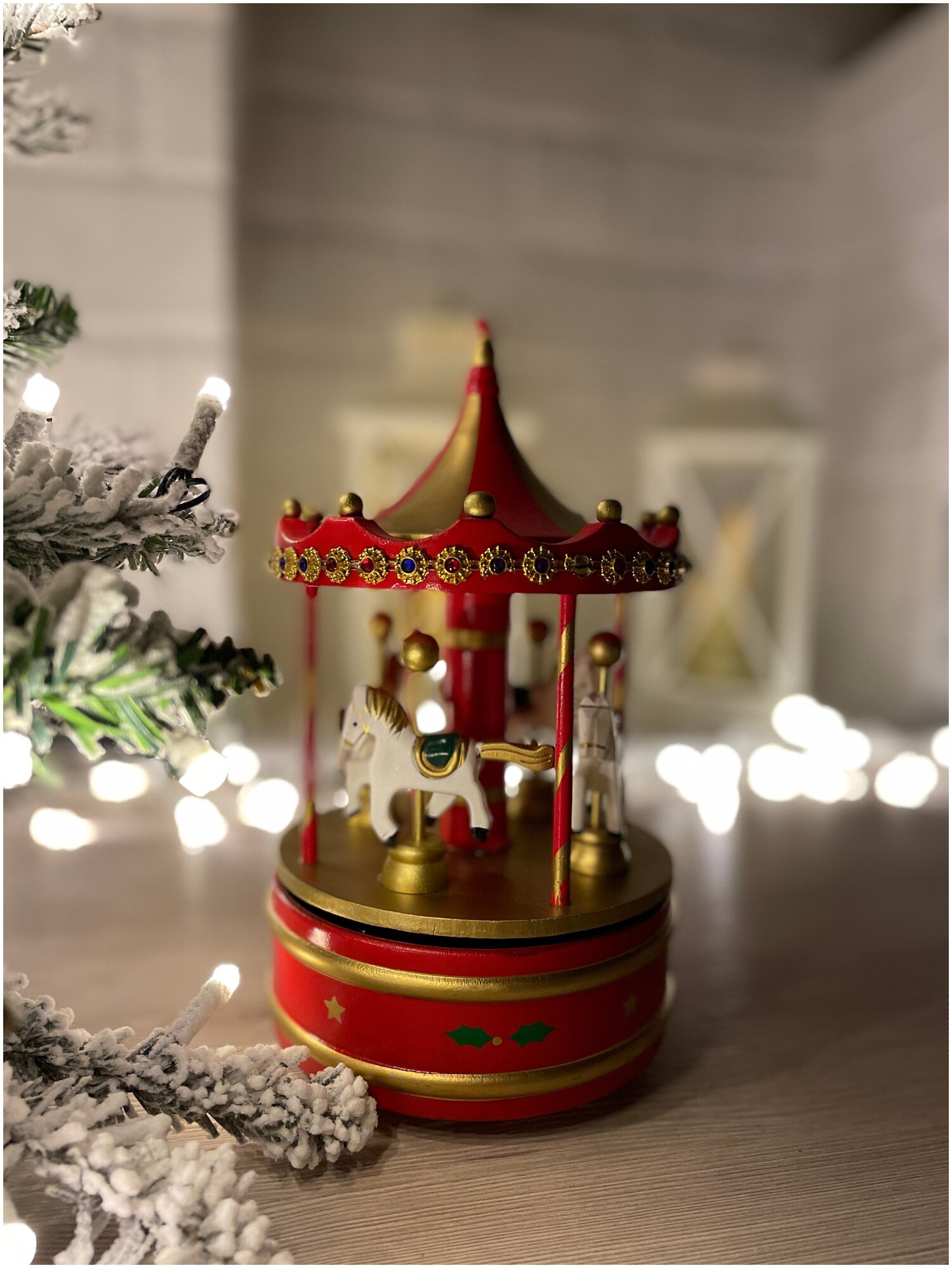 Карусель Деревянная Новогодняя Сувенир украшение для дома