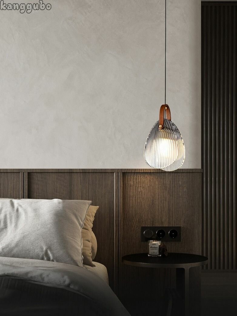 Креативная люстра в форме жемчужной ракушки