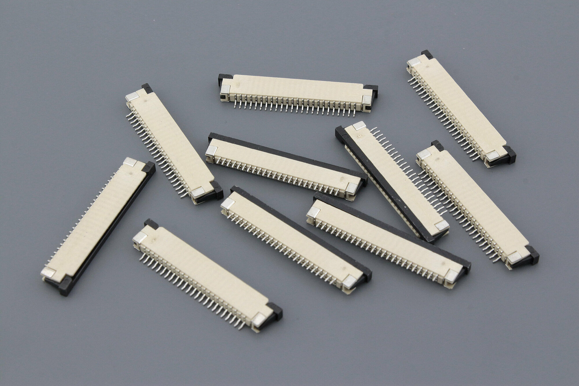 Разъем FPC Half Coverage Top Contact 1.0K-BS-24PWB 24 pin высота 2мм шаг 1мм 10 шт