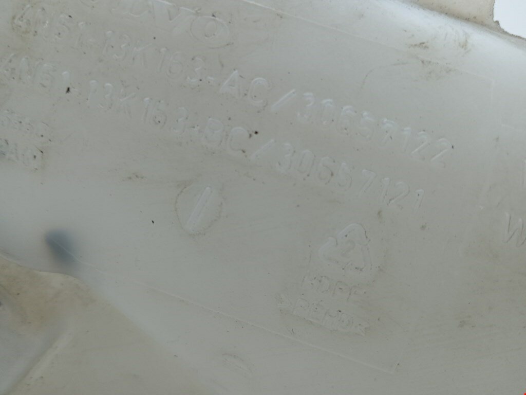 Бачок омывателя Volvo C30 1 31253164 арт. 1944932