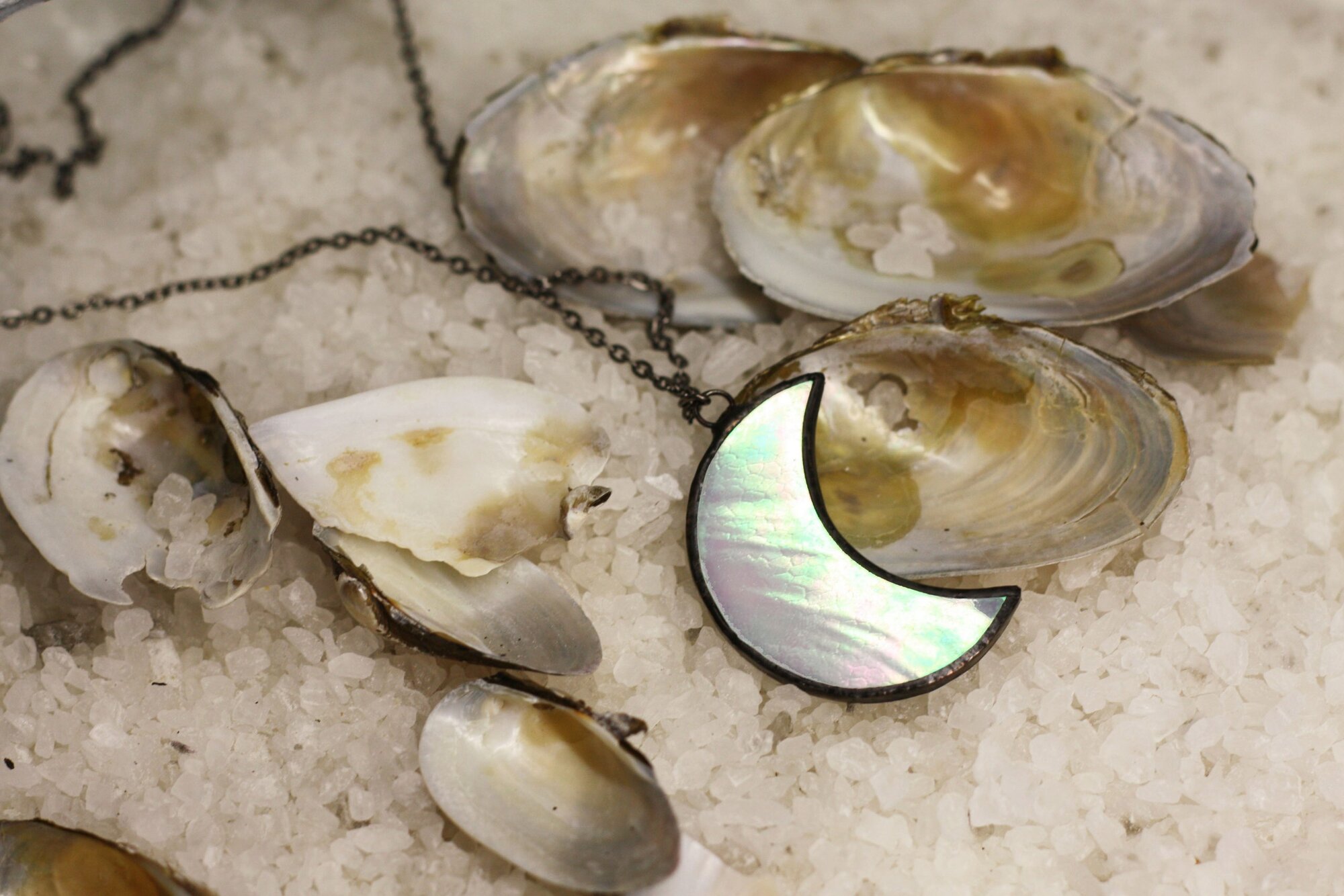 Колье, стекло