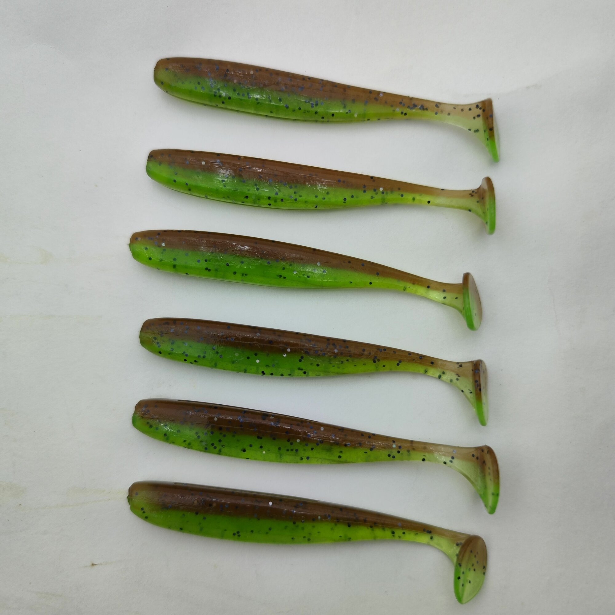 Виброхвост съедобный Easy shiner 4" Япония на окуня; судака; щуку