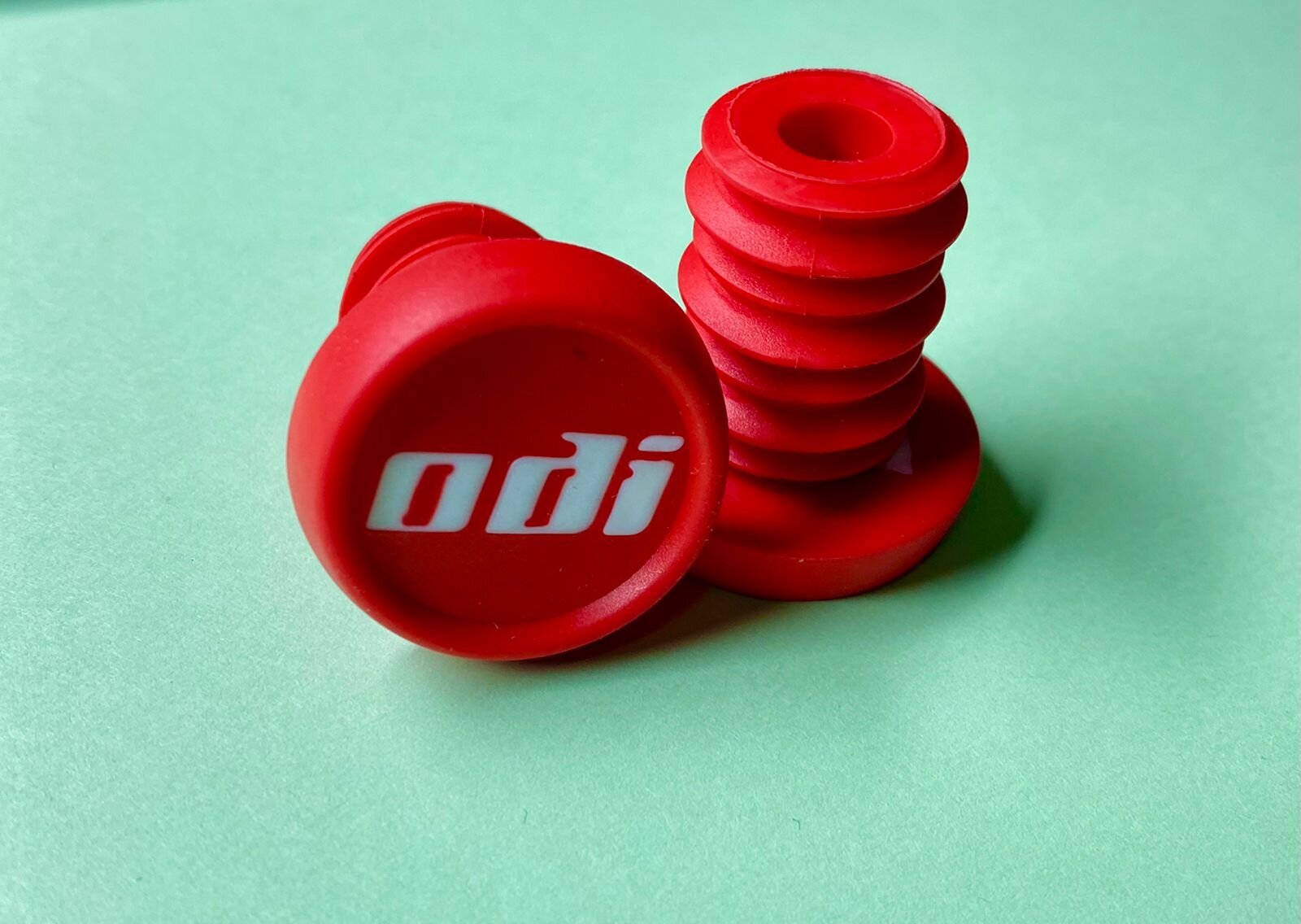 Баренды Odi для трюкового самоката красные - 2 штуки