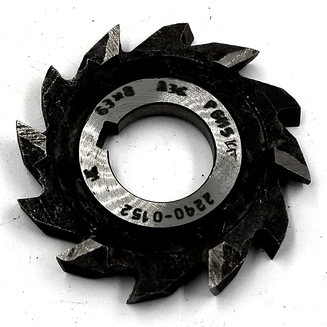 Фреза дисковая трёхсторонняя с разнонаправленными зубьями d63х8х22 Р6М5