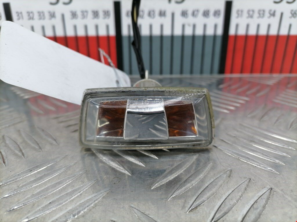 Повторитель указателя поворота левый Opel Corsa D 13497989 арт. 2002125