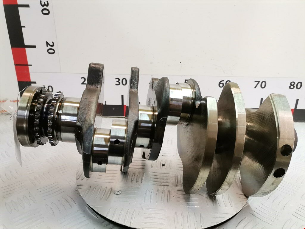 Коленвал (вал коленчатый) Audi A6 C6 059105101CC арт. 1470585