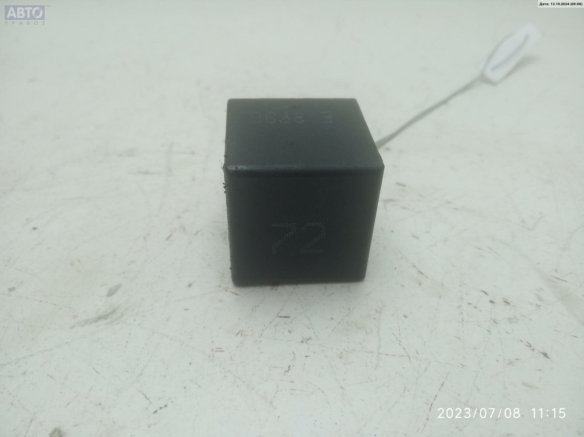 Реле стеклоочистителя (дворников) Volkswagen Transporter T4