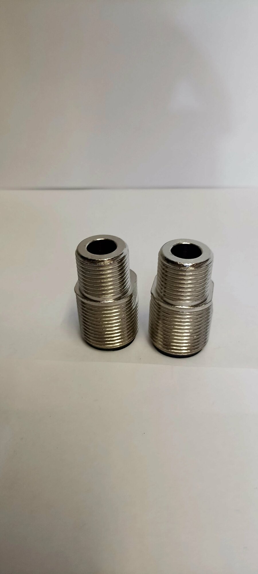 Эксцентрик для смесителя (пара) 3/4" х 1/2"НР, никелированный TIMXLM023N