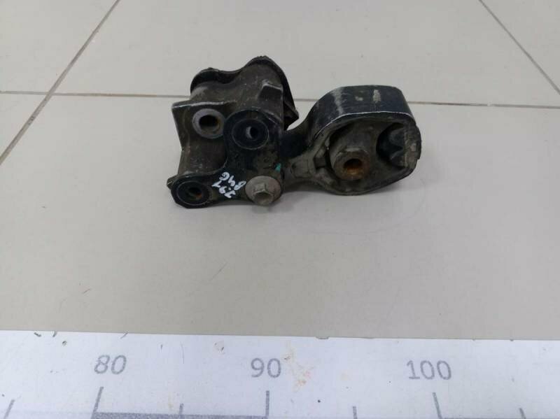 Опора КПП Mazda CX-5 KE 2011-2017 кат.номер: KD4739040