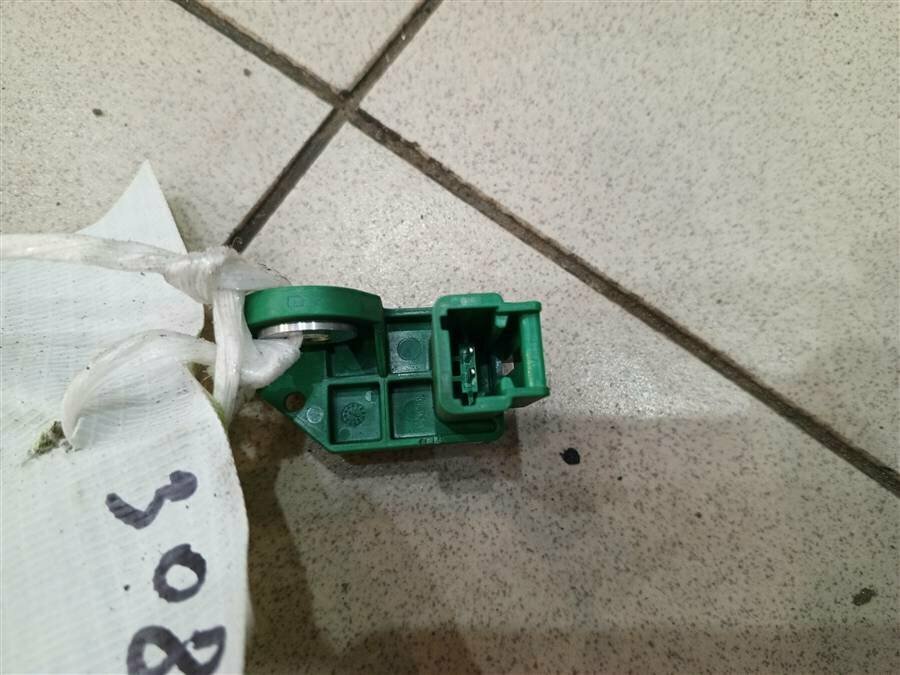 Датчик AIR BAG от Peugeot 308 2007-2013