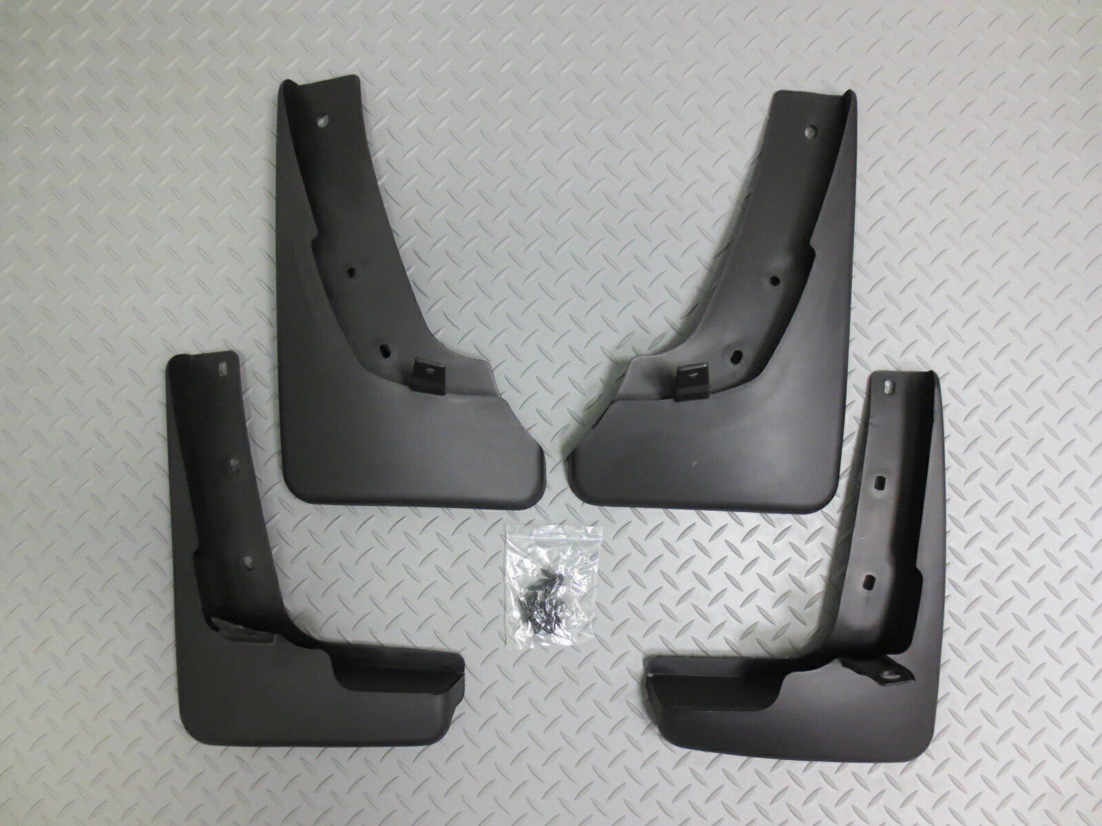 Брызговики Nissan X-Trail T31 2007-2015