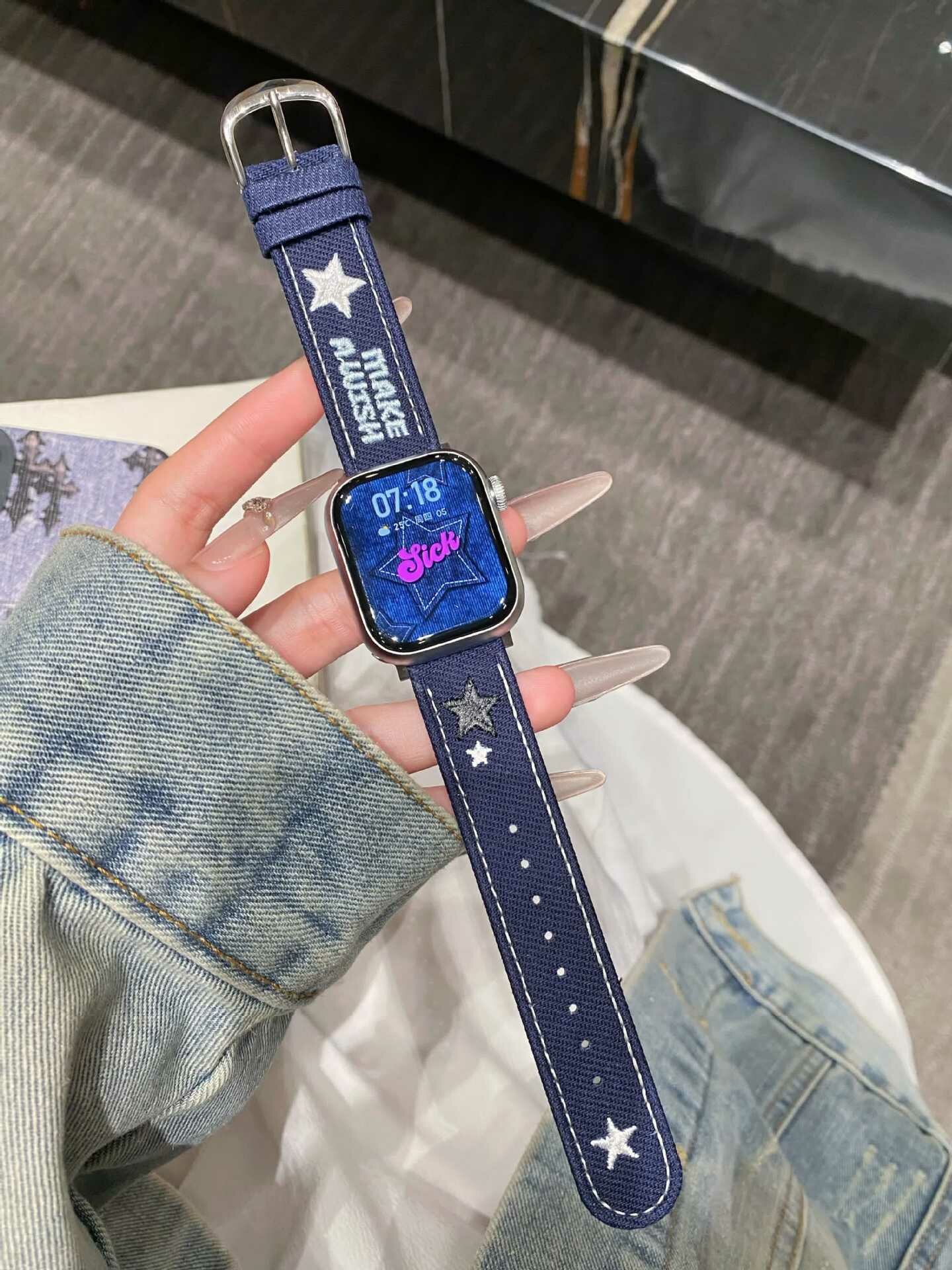 Ремешок Y2K, для Apple Watch, джинсовая кожа, вышивка, цвет темные джинсовые звездочки