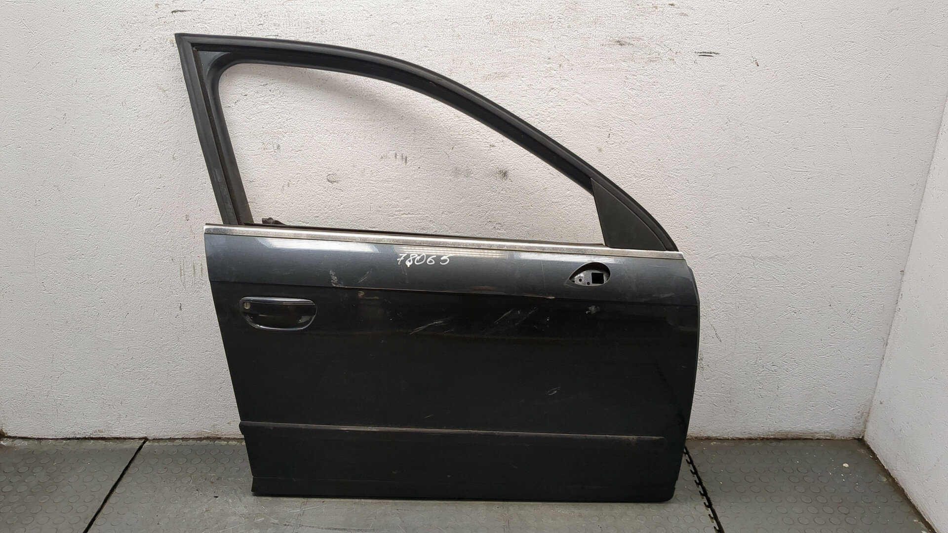 Дверь боковая (легковая) правая передняя Seat Exeo Б/У