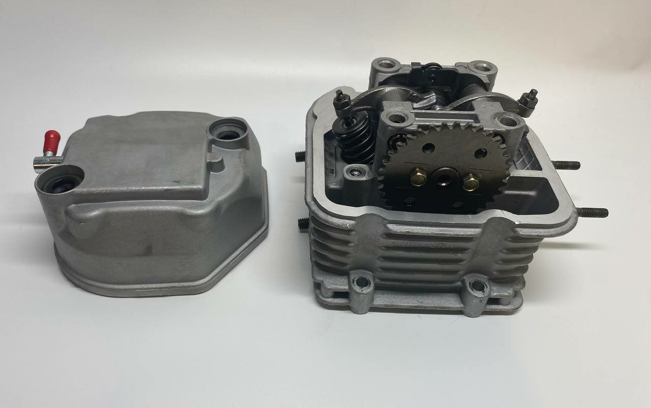 Головка блока цилиндров ( ГБЦ ) в сборе двигатель 161QMK