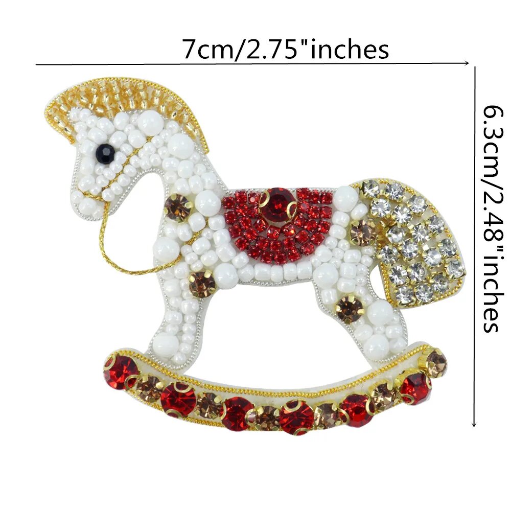 Нашивка лошадка из бисера, 7x6.3 см, Цвет: E(2 pieces)