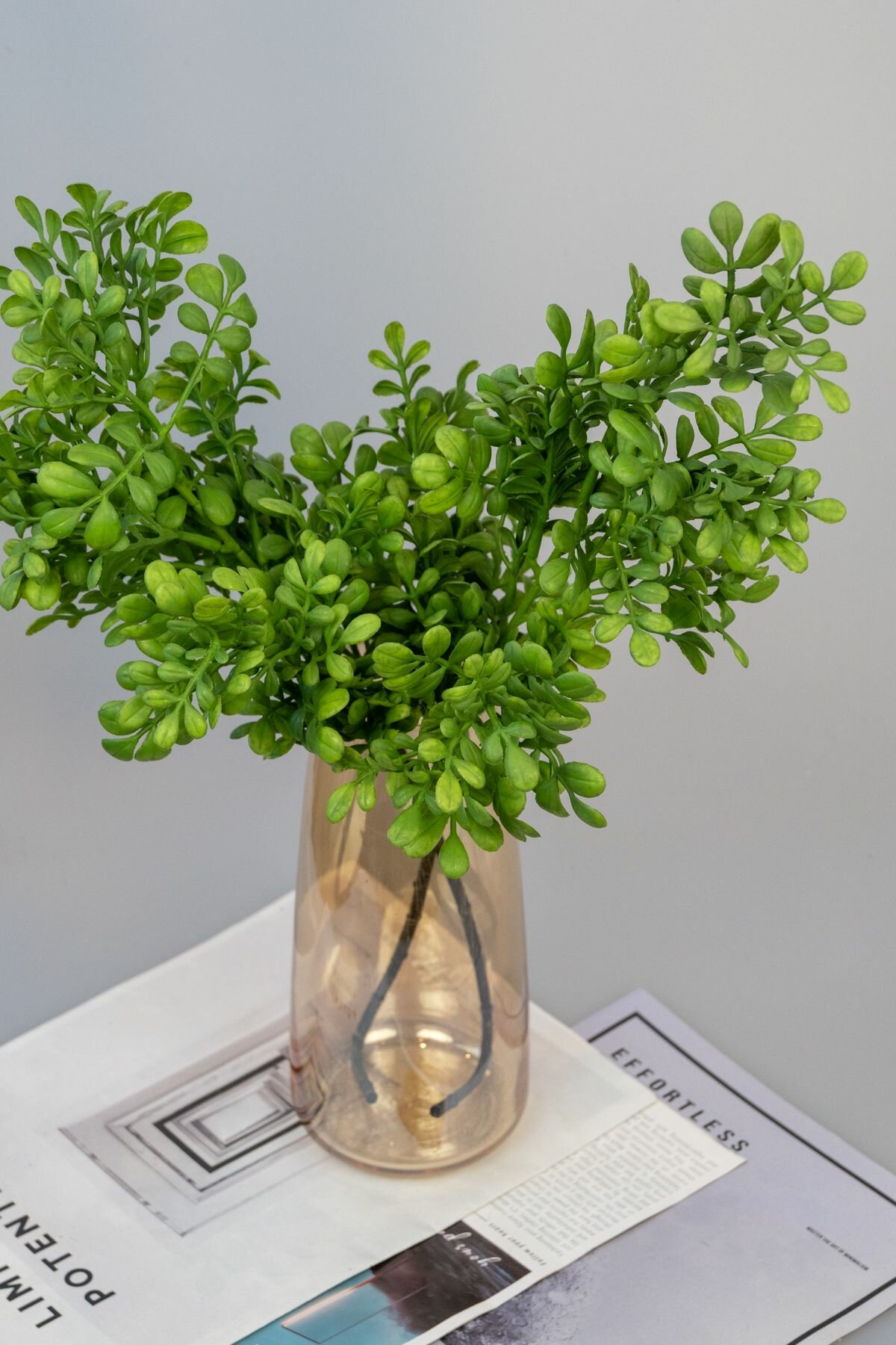 Искусственные цветы для декора интерьера премиум зелень весенняя самшит из силикона 2 ветки 55 см