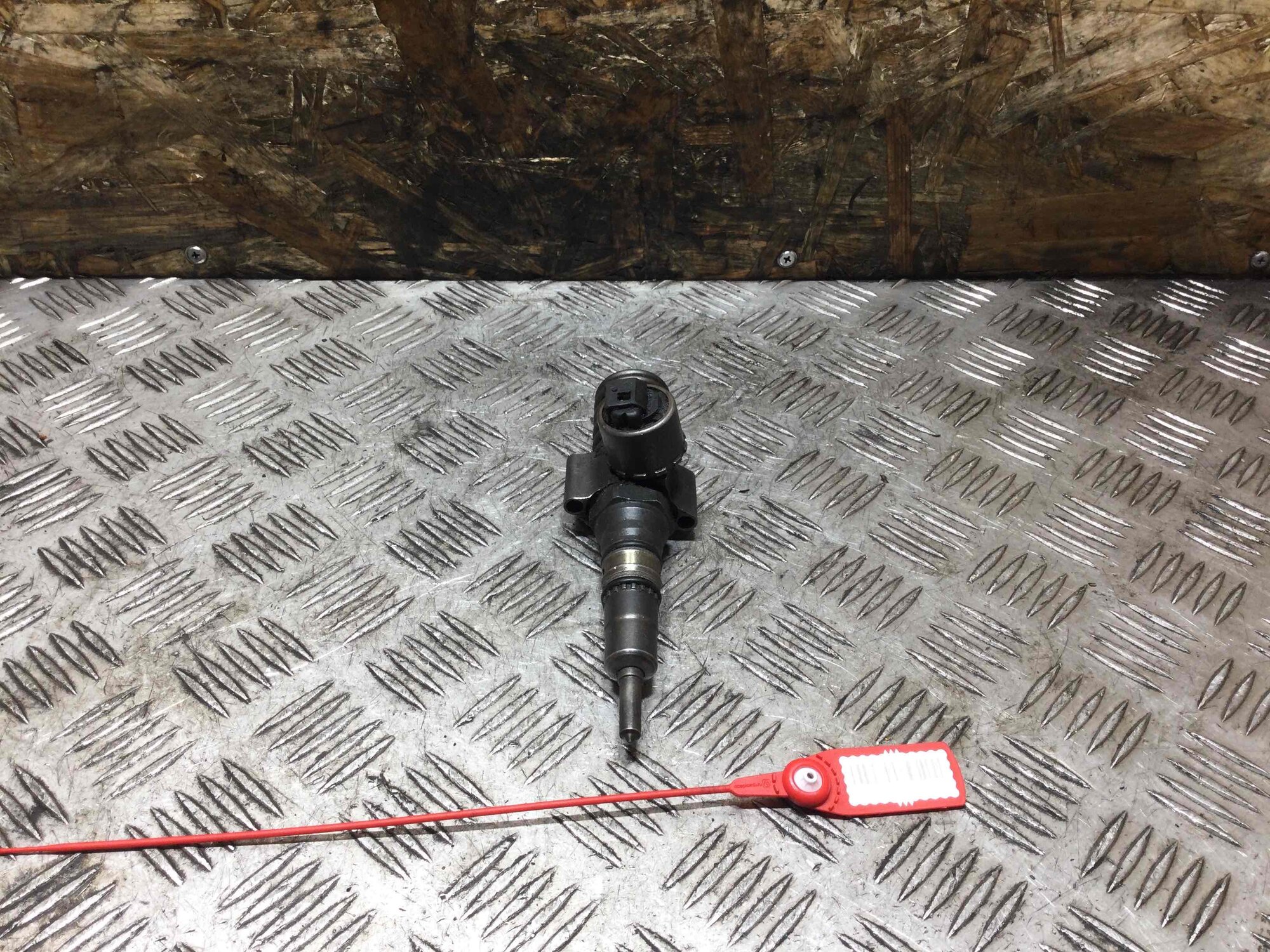 Б/У Форсунка Volkswagen Passat B6 (2005-2010) 2006 г.