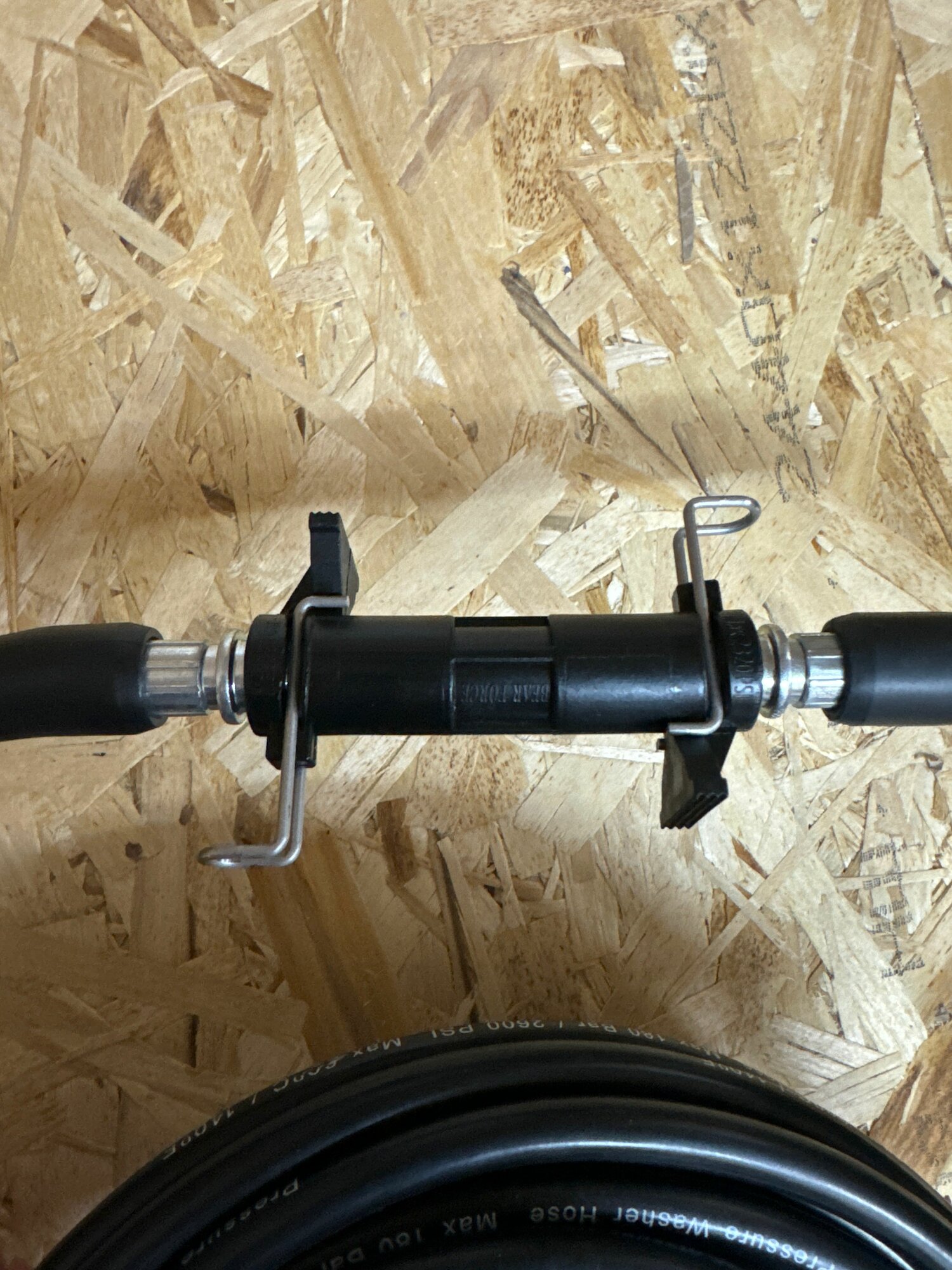 Соединитель шланга для минимоек Bosch, материал - пластик, 1 шт.