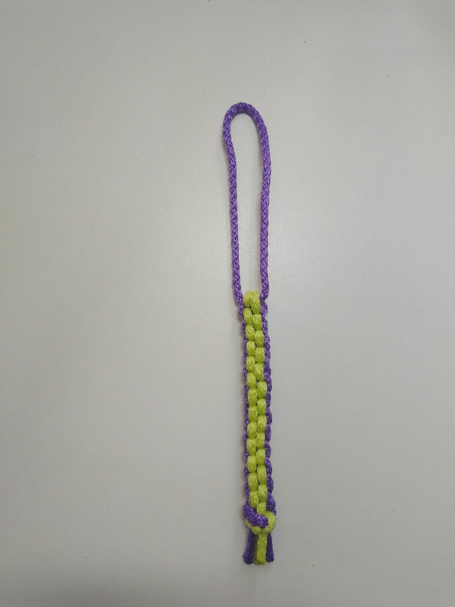 Темляк для ножа Pine Art "Square Stitch", двухцветный, 15 мм