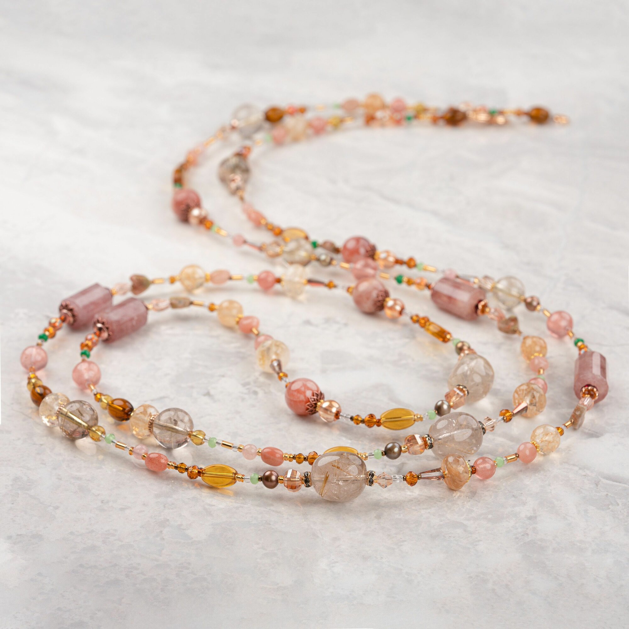 Бусы Diana Savitskaya