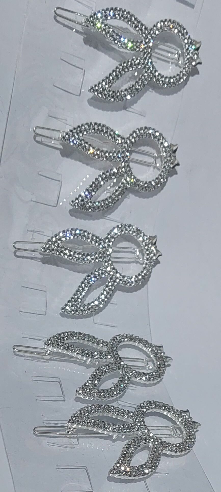 Заколки со стразами, 2 шт