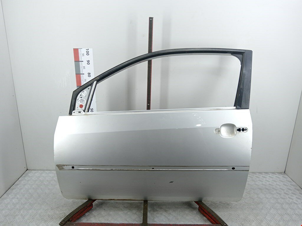 Дверь передняя левая Ford Fiesta 5 1692539 арт. 2095780
