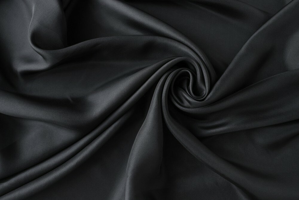 Ткань батик серый (графит) из шёлка, ширина 1.41 м, плотность 43 г/м2