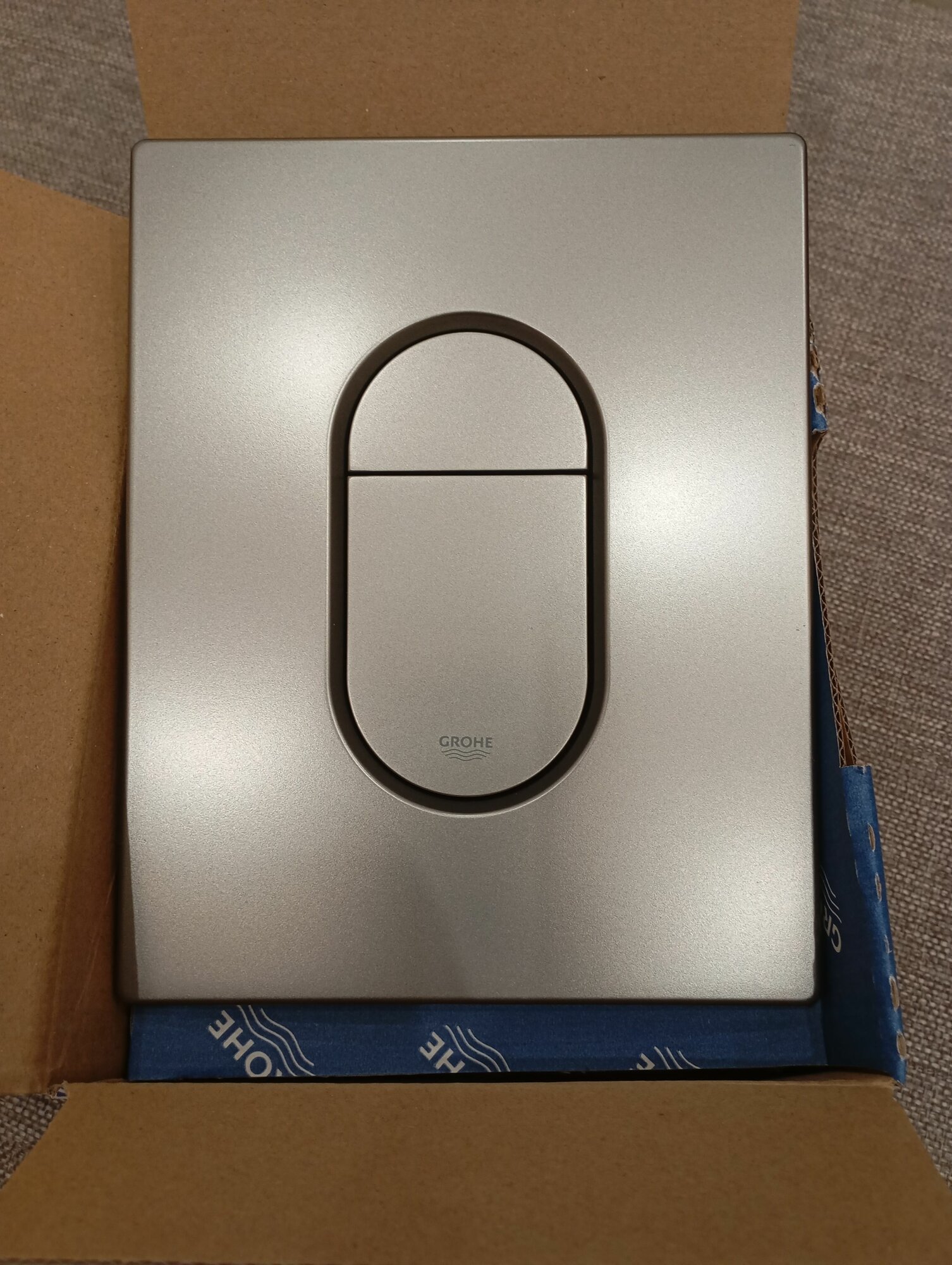 Кнопка смыва Grohe Arena 38844AOO Hard Graphite (графит)