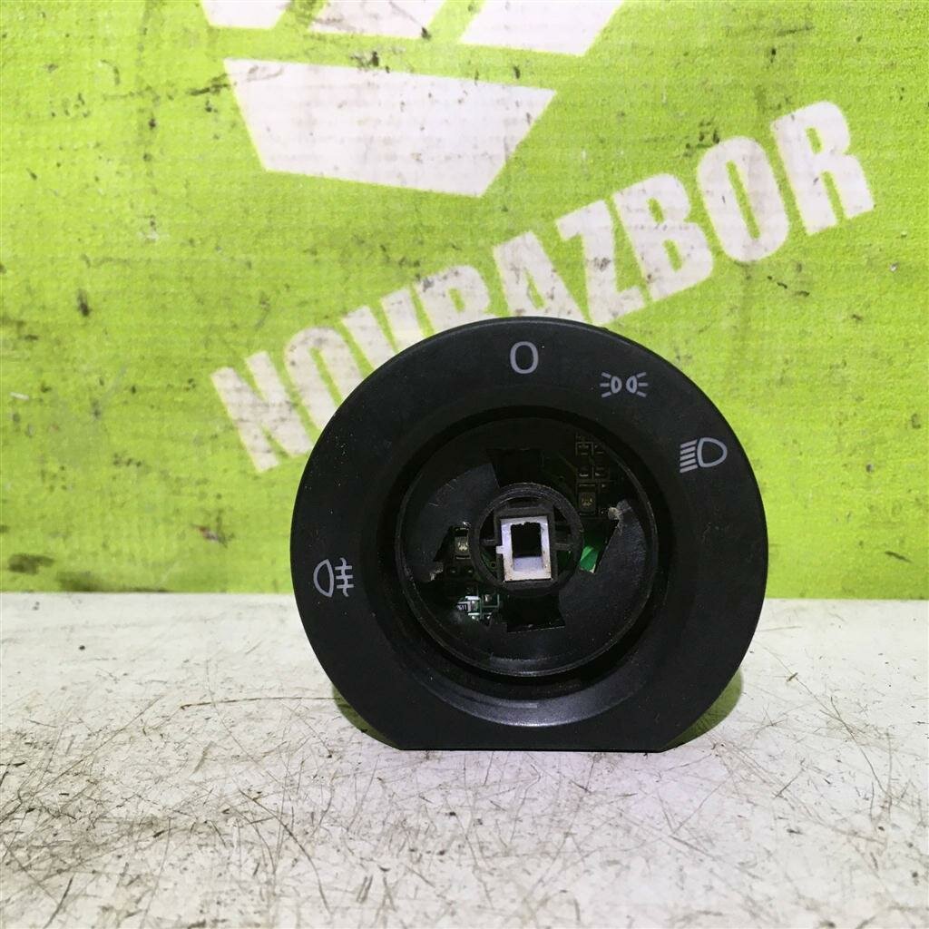 Переключатель света фар Chery Boo M11 10-14