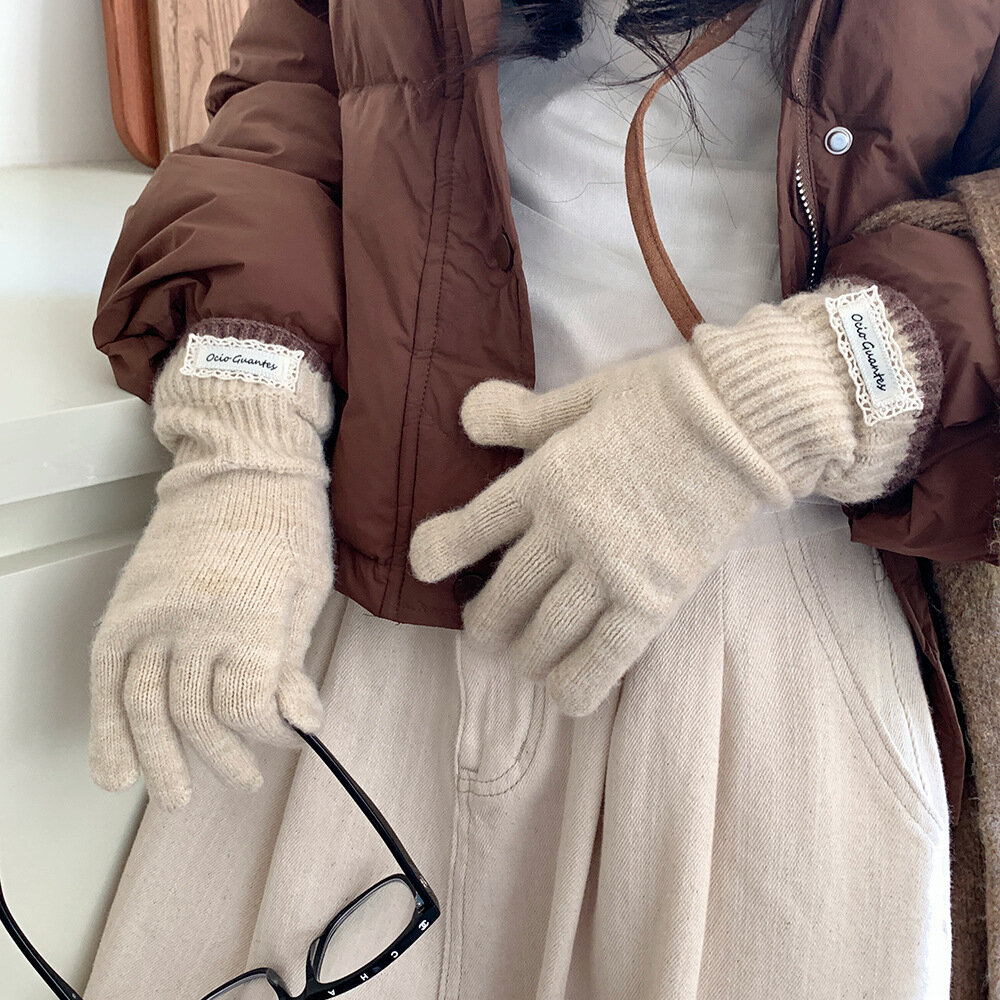 Перчатки для женщин