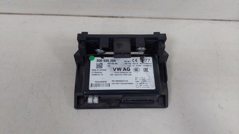 Блок электронный Skoda Rapid 2012-2020 кат.номер: 3Q0035284